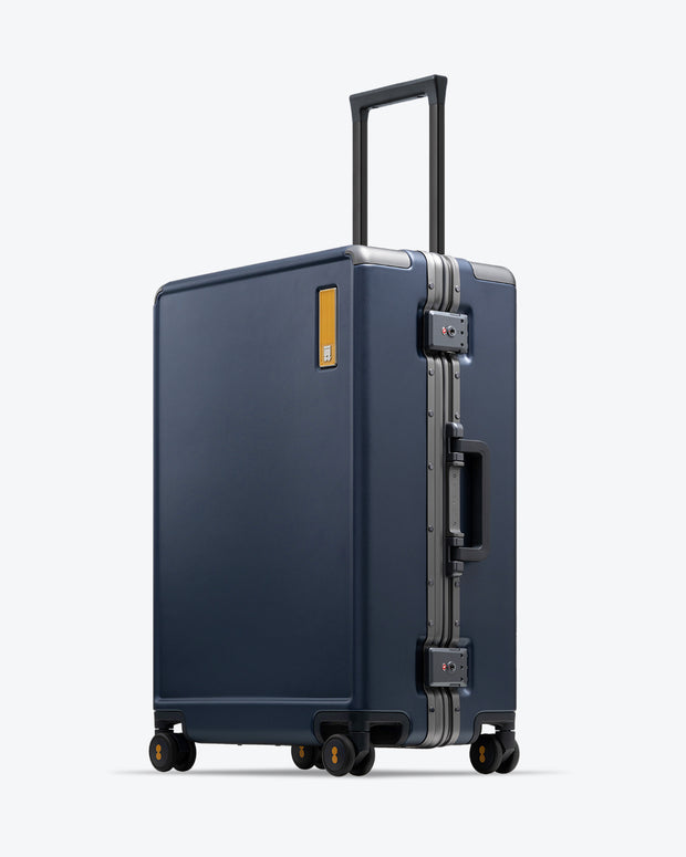 Zipperless Luggage: Safe & Convenient | Level8: Travel with Style